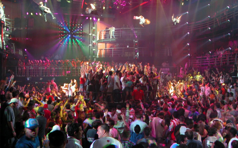 Los 12 Mejores Antros Y Bares En Playa Del Carmen - Tips Para Tu Viaje