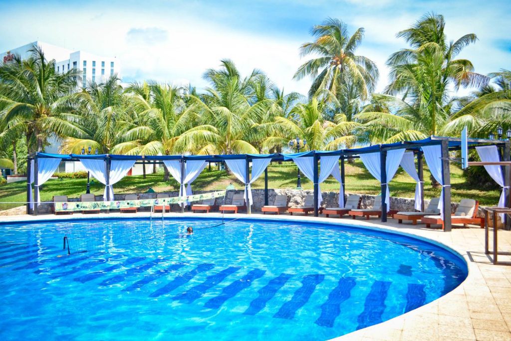 Los 10 mejores hoteles todo incluido en Cancún para hospedarte - Tips ...
